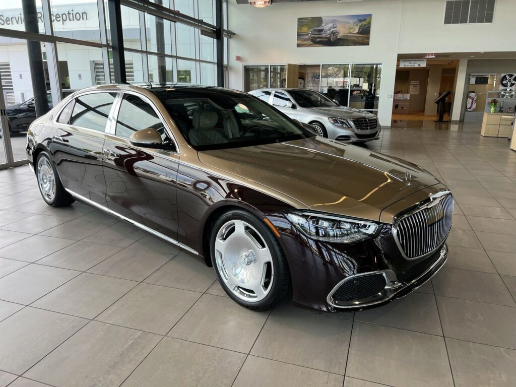 Mercedes-Maybach S680 Haute Voiture : une œuvre d'art qui fait réver ...